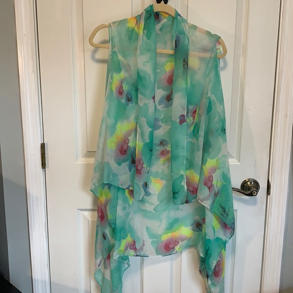Accessories | Spring Floral Wrap Very Pretty | Poshmark